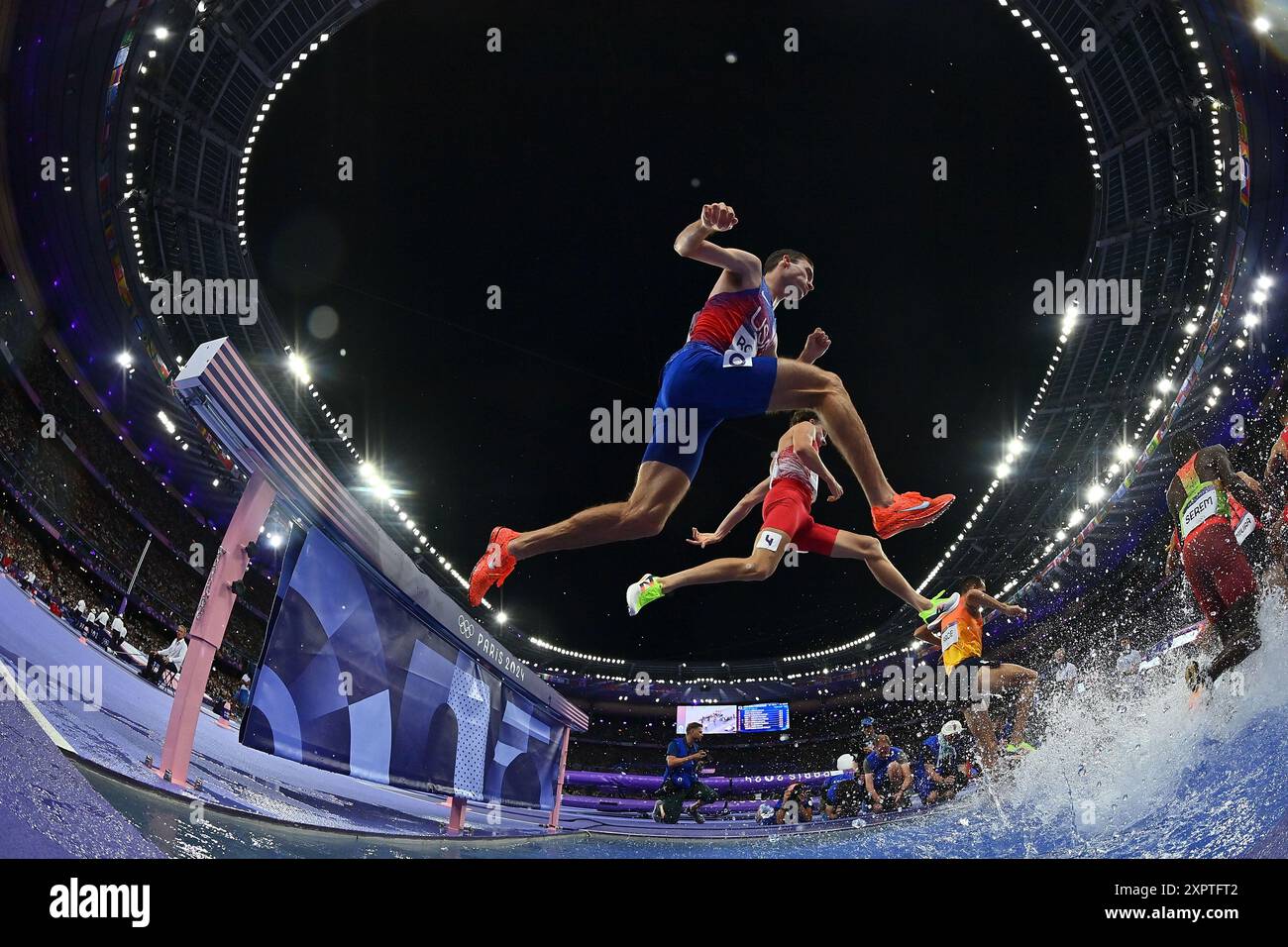 Paris, France. 7th Aug, 2024. Kenneth Rooks (L) of the United States ...