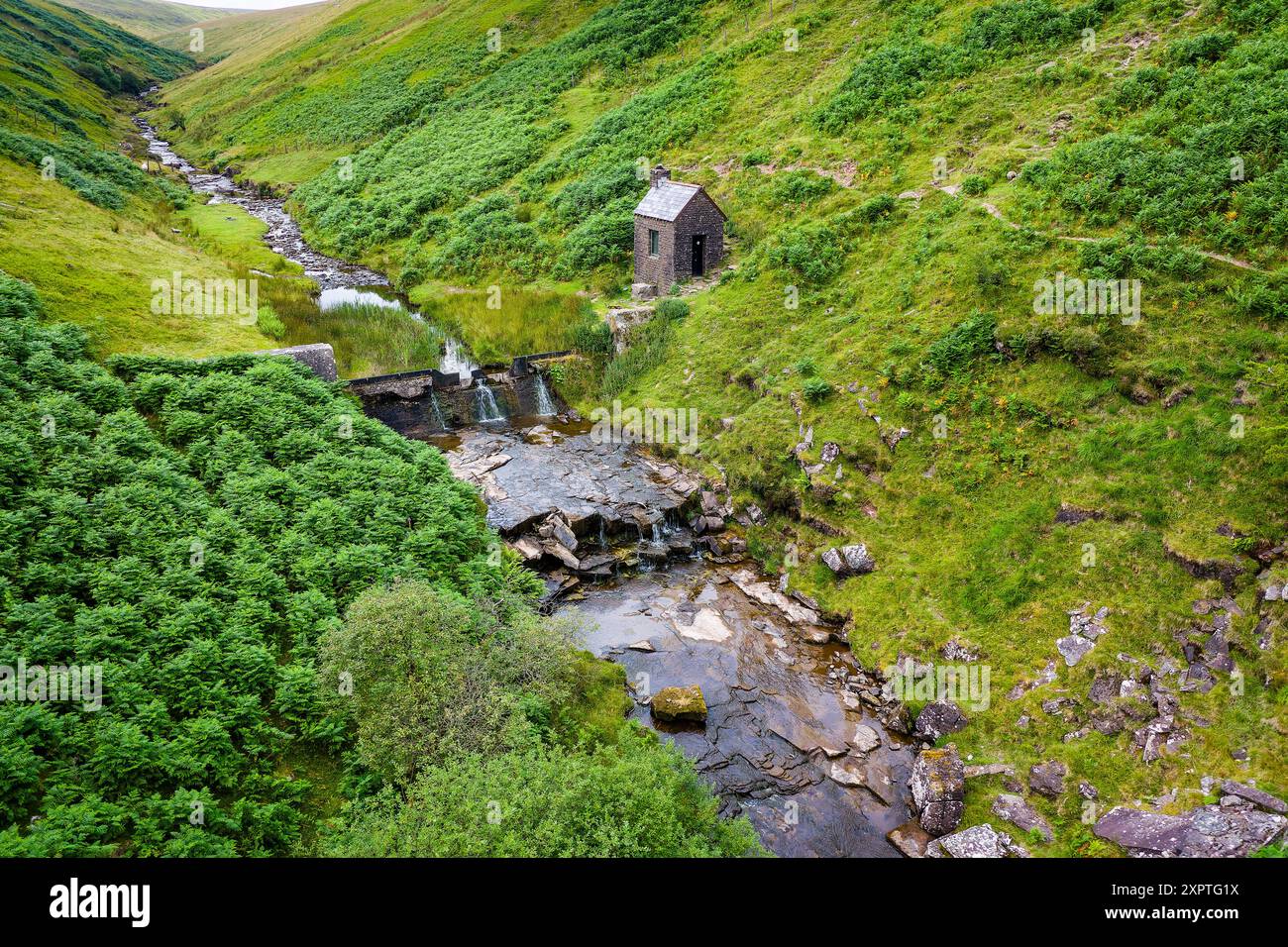 Hike shelter hut bothy hi-res stock photography and images - Alamy
