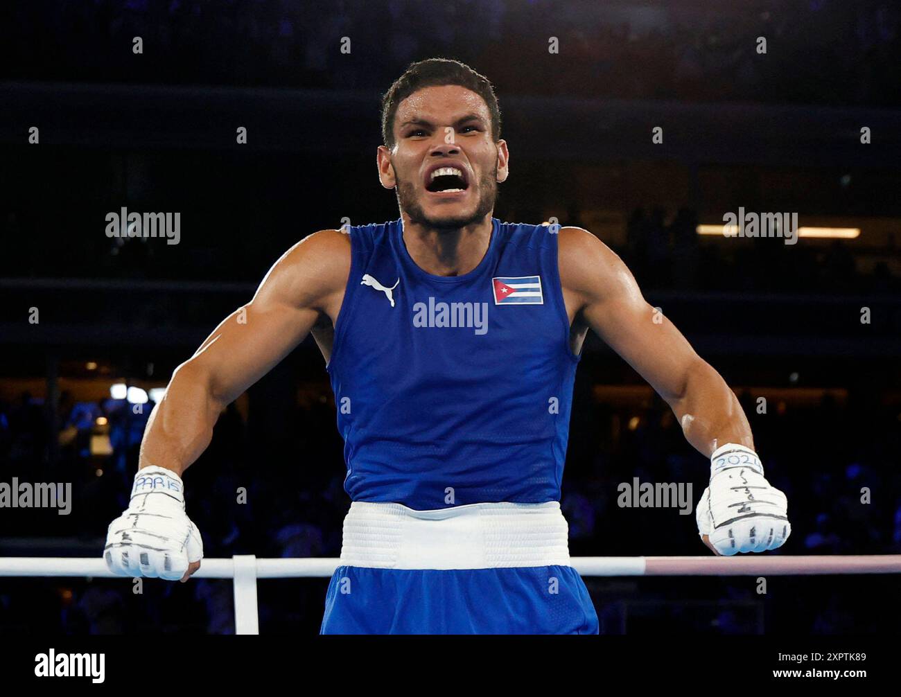 Cuba's Erislandy Alvarez Borges reacts after defeating France's Sofiane ...
