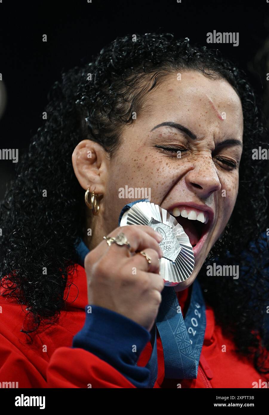 Paris, France. 7th Aug, 2024. Silver medalist Yusneylis Guzman Lopez of ...