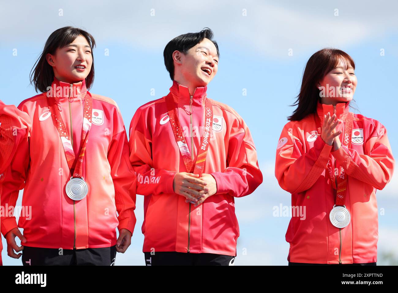 (L to R) Kaori Sakamoto, Yuma Kagiyama, Wakaba Higuchi (JPN), AUGUST 7 ...