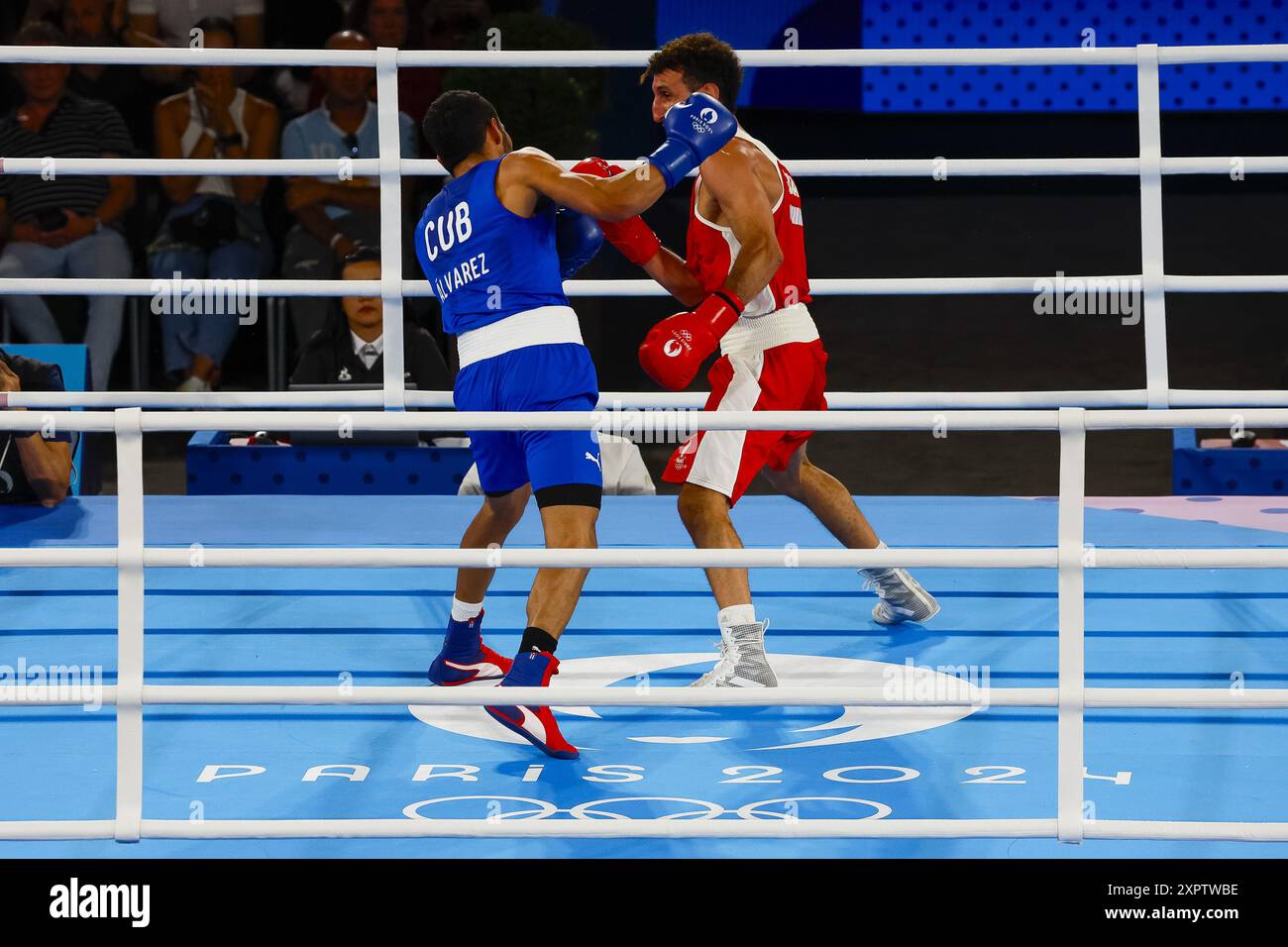 OUMIHA Sofiane of France vs ALVAREZ BORGES Erislandy of Cuba Boxing ...