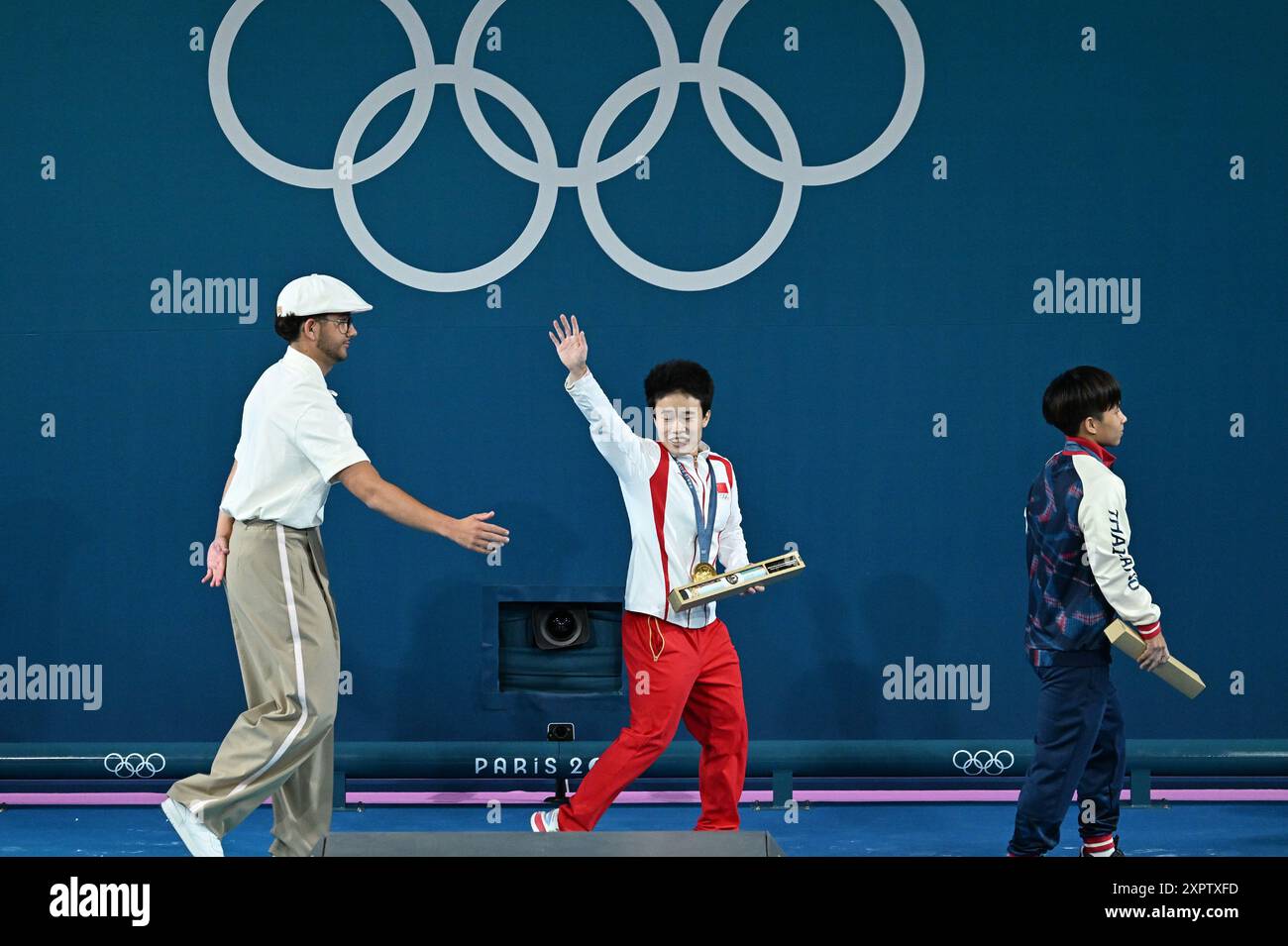 Paris, Fra. 07th Aug, 2024. Gold medallist Zhihui Hou of Team People's ...