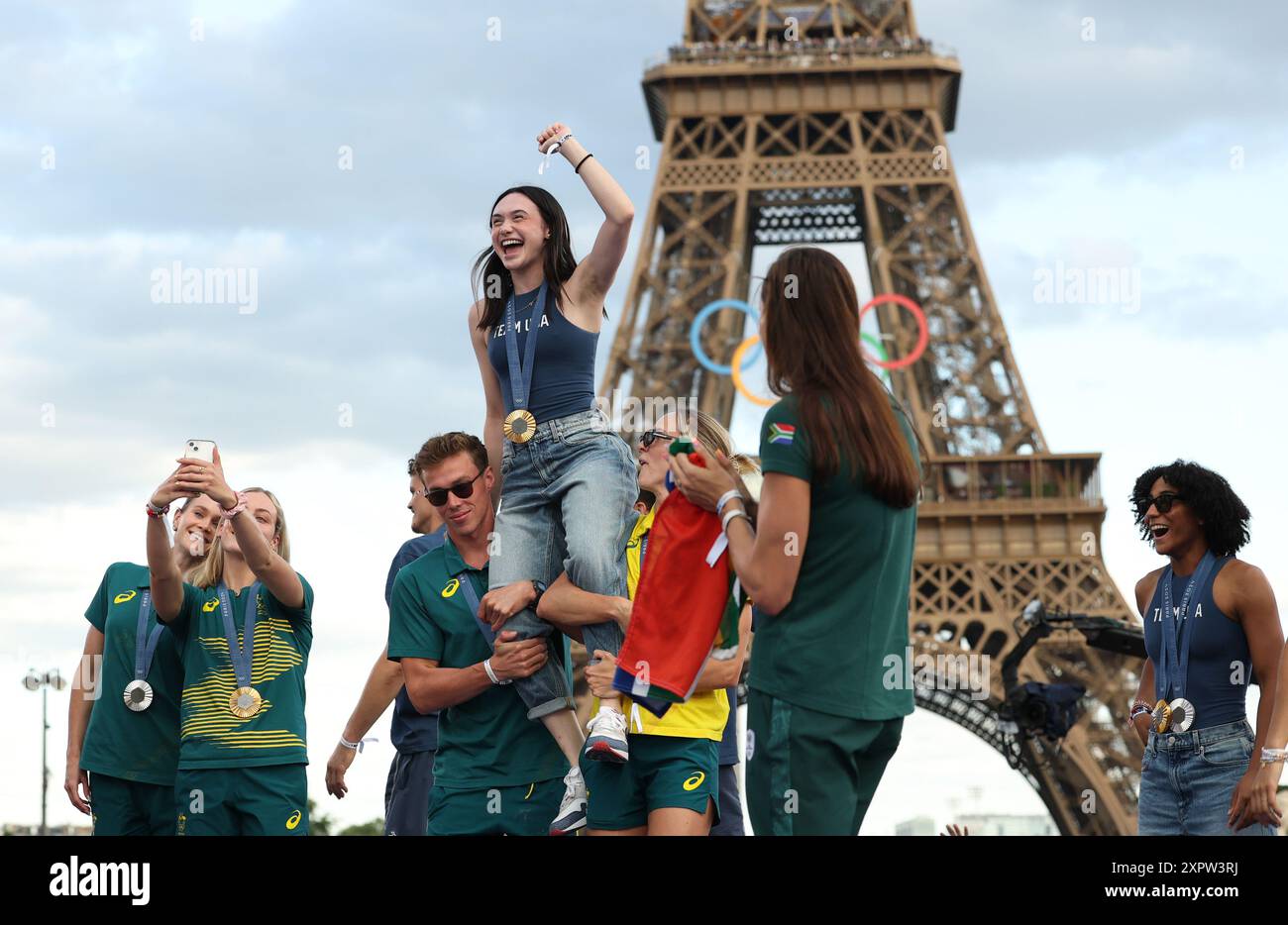Paris, France. 7th Aug, 2024. Medalists take photos with the Eiffel ...
