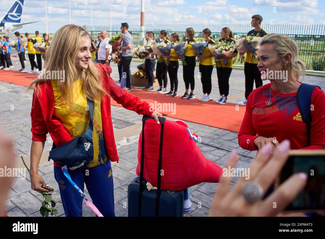 Otopeni, Romania. 7th Aug, 2024: Gymnast Sabrina Maneca-Voinea (L) and ...