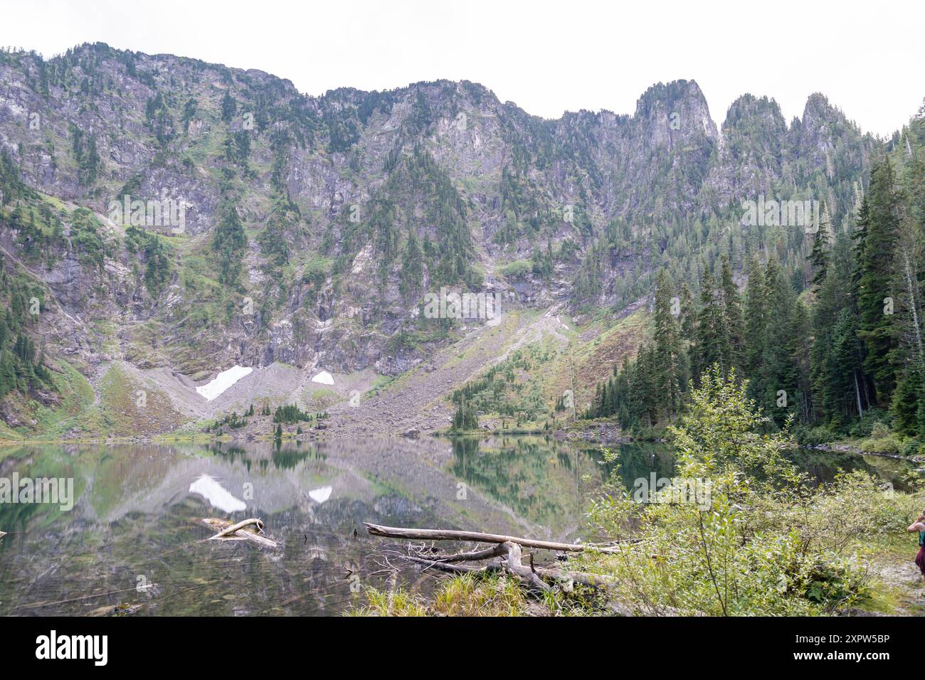 Stunning views of Lake 22 on a cloudy day in Washington State Stock ...