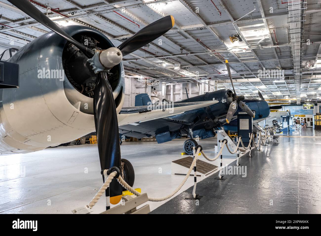 World war ii era prop planes hi-res stock photography and images - Alamy
