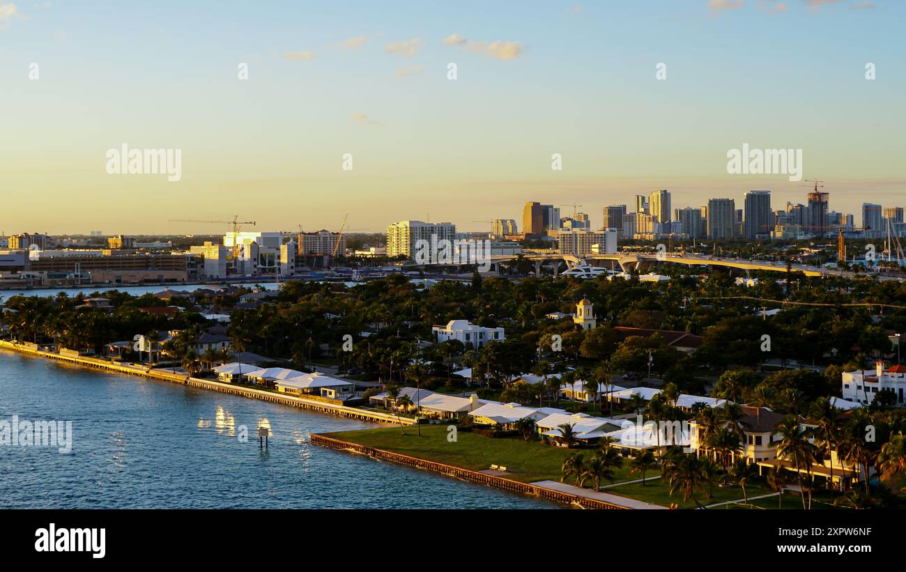 Miami florida biscayne bay port hi-res stock photography and images - Alamy