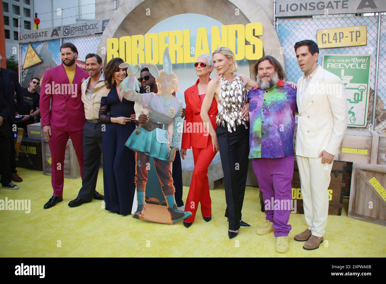 Borderlands cast hi-res stock photography and images - Alamy