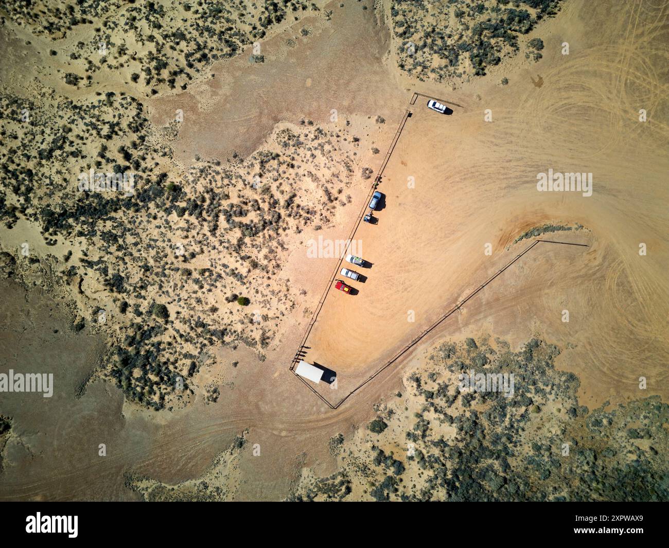 Car park, Lake Eyre South, Oodnadatta Track, Outback, South Australia ...
