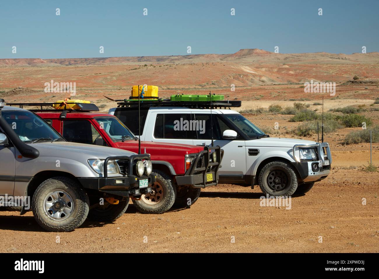 Four wheel drives at Dalhousie Homestead Ruins, Witjira National Park ...