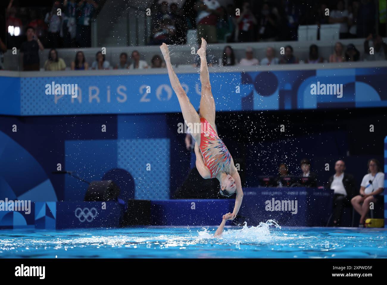 **CHINESE MAINLAND, HONG KONG, MACAU AND TAIWAN OUT** China wins gold ...