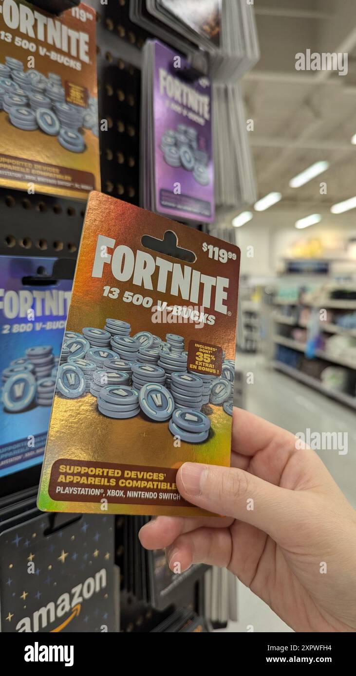 Gaming gift card hi-res stock photography and images - Alamy