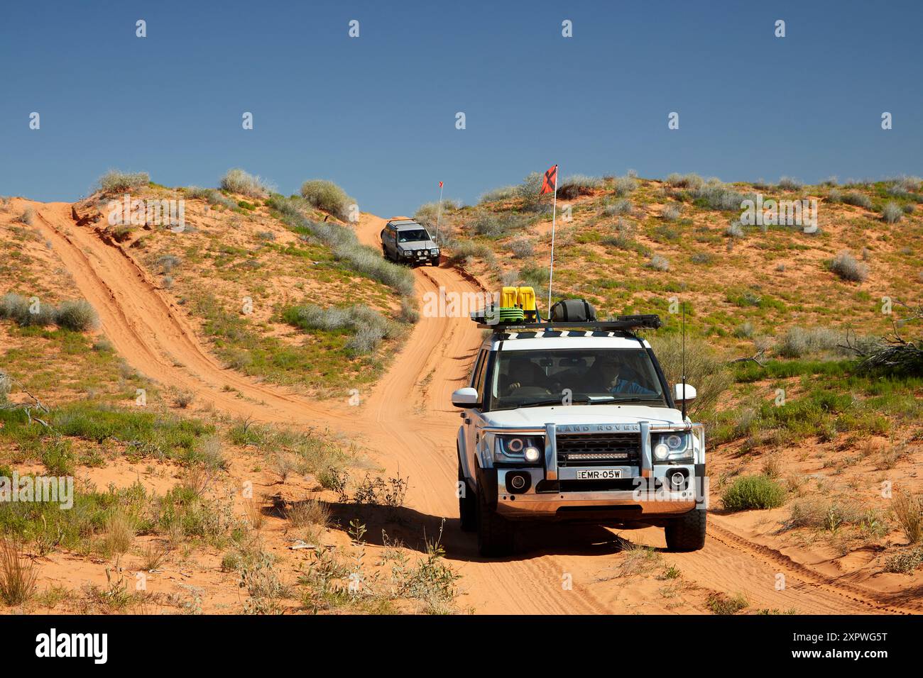 4wd crossing dunes on the QAA Line Track, Munga-Thirri National Park ...