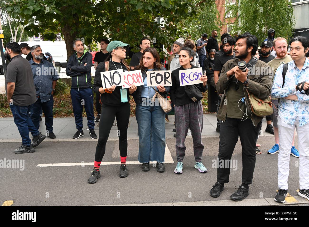 LONDON, ENGLAND: 3rd August 2024: A counter-protest Walthamstow has a ...