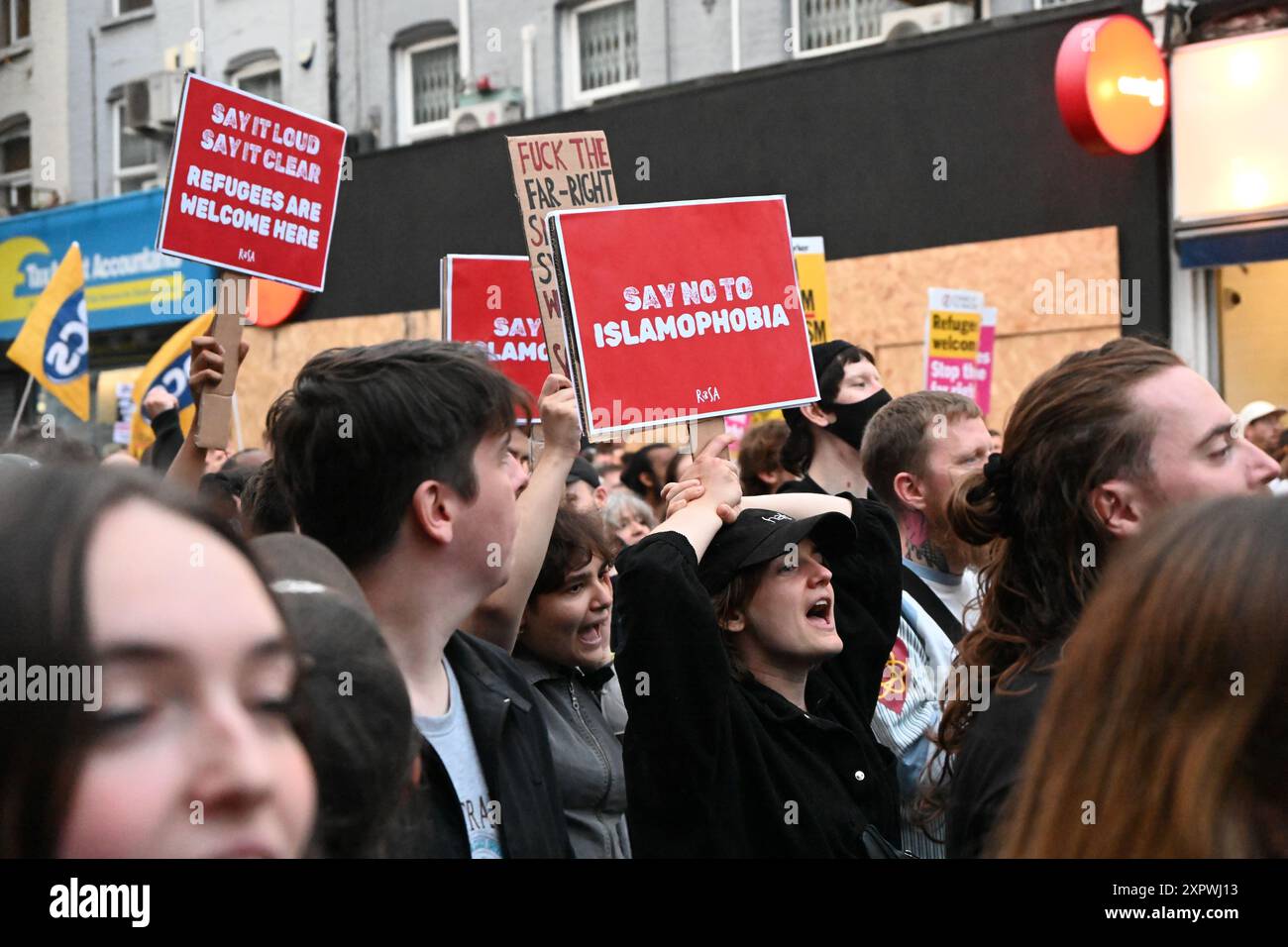 LONDON, ENGLAND: 3rd August 2024: Stand Up to Racism counter-protest ...