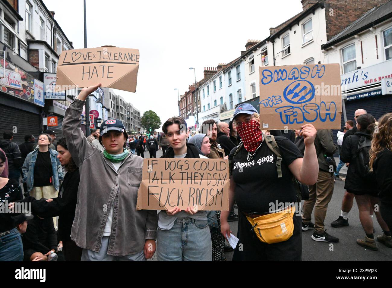 LONDON, ENGLAND: 3rd August 2024: Stand Up to Racism counter-protest ...