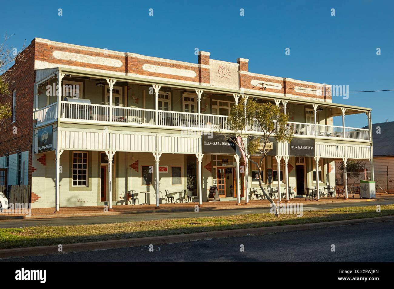 The Brick Hotel, Quilpie, outback Queensland, Australia Stock Photo - Alamy