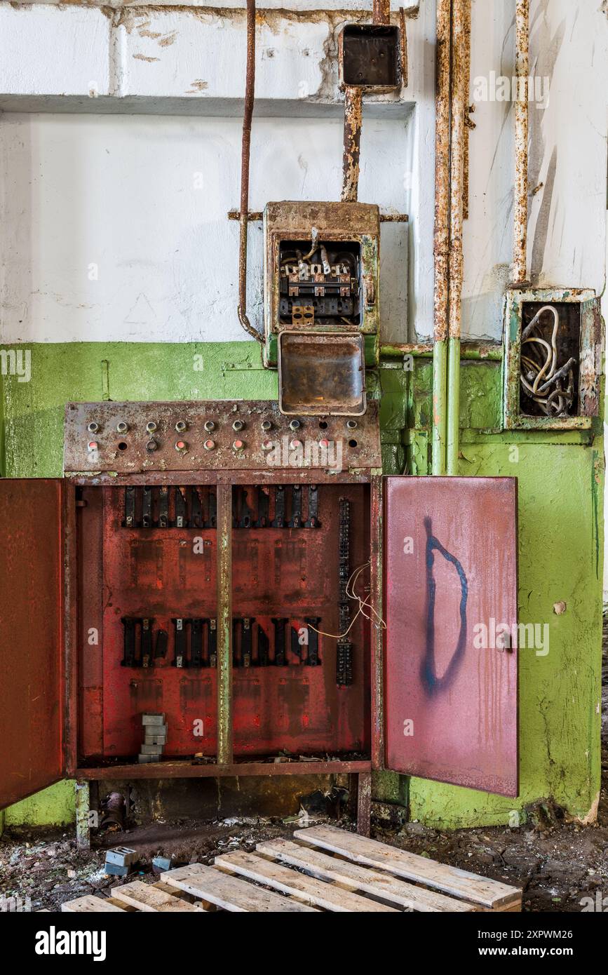 Old Abandoned Drill Factory Detail With Broken Rusty Metal Gear Inside ...