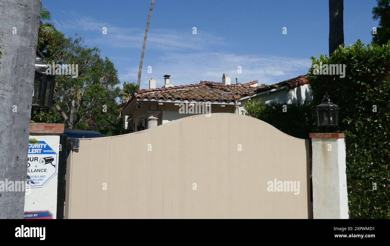 Beverly Hills, California, USA 7th August 2024 Actor Sidney Poitier ...