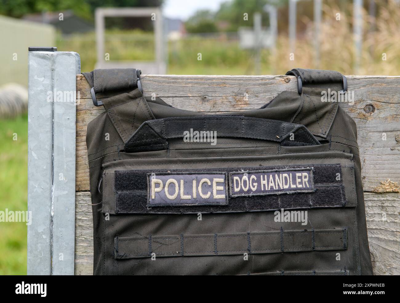 Police dog handler vest hi-res stock photography and images - Alamy
