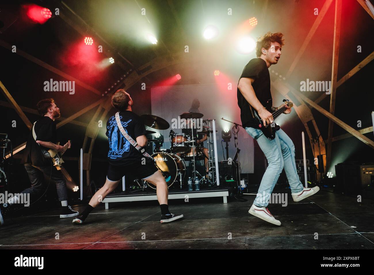 Dead poet society concert hi-res stock photography and images - Alamy