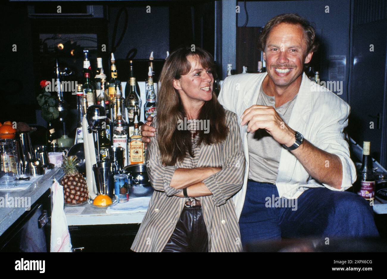 Schauspielerin Cornelia Froboess und Kollege Peter Kraus bei einer ...
