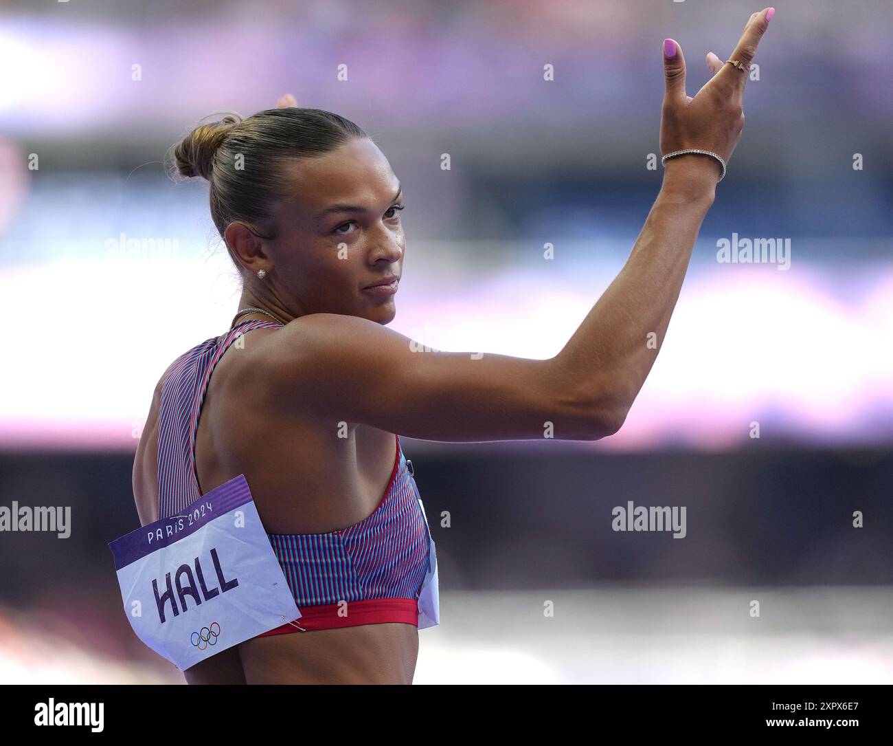 (240808) -- PARIS, Aug. 8, 2024 (Xinhua) -- Anna Hall of the United ...