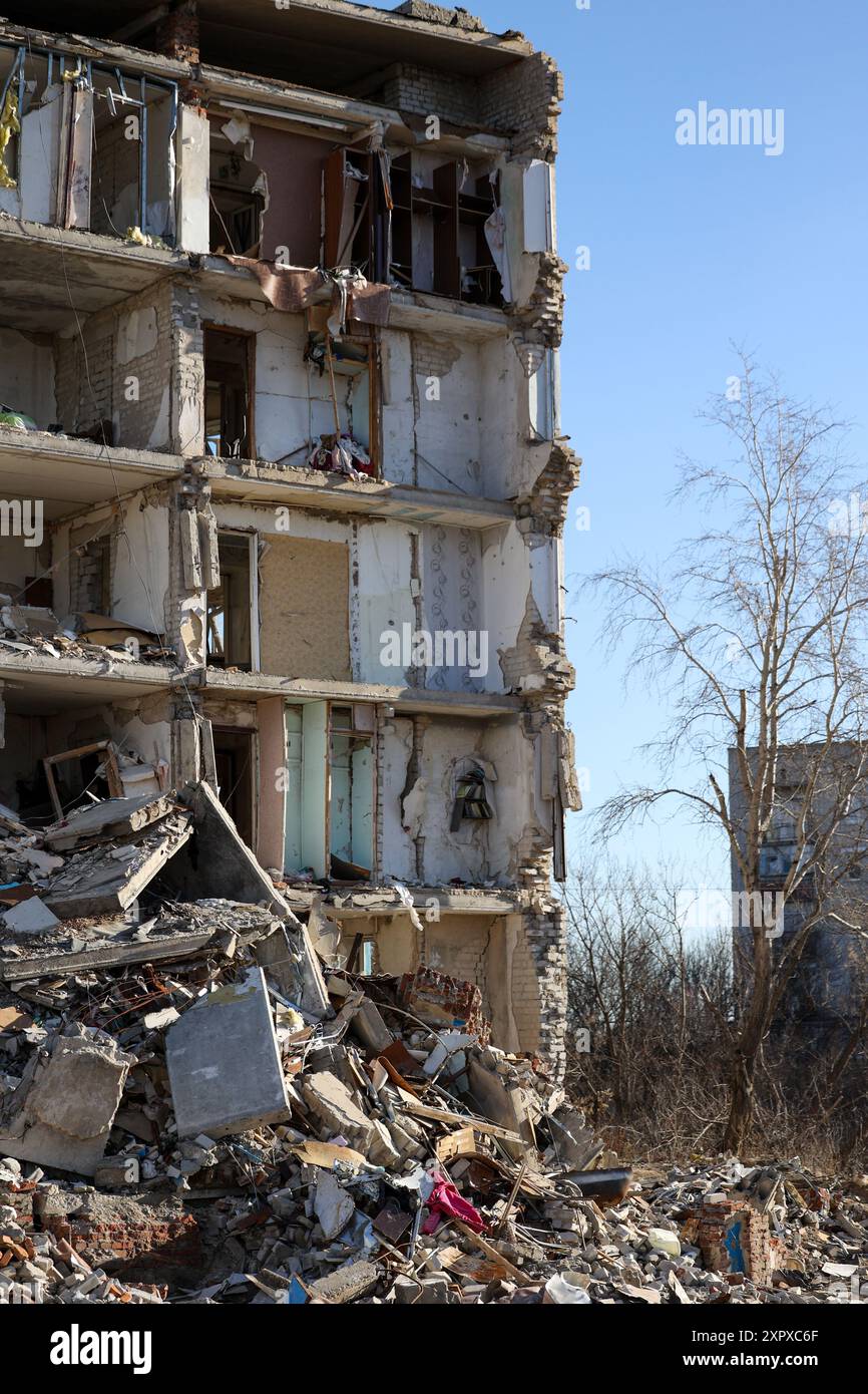 Civilian Infrastructure Damage in Izyum, Ukraine. Freed from occupation ...