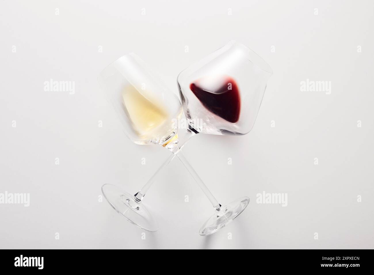 Tasting red, white wine with judging color, flavor Stock Photo - Alamy