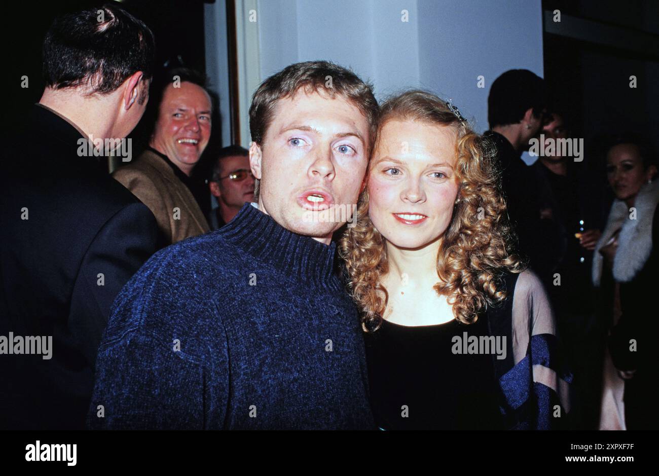 James Victor Kelly, aka Jimmy Kelly, mit Schwester Maria Patricia Kelly ...