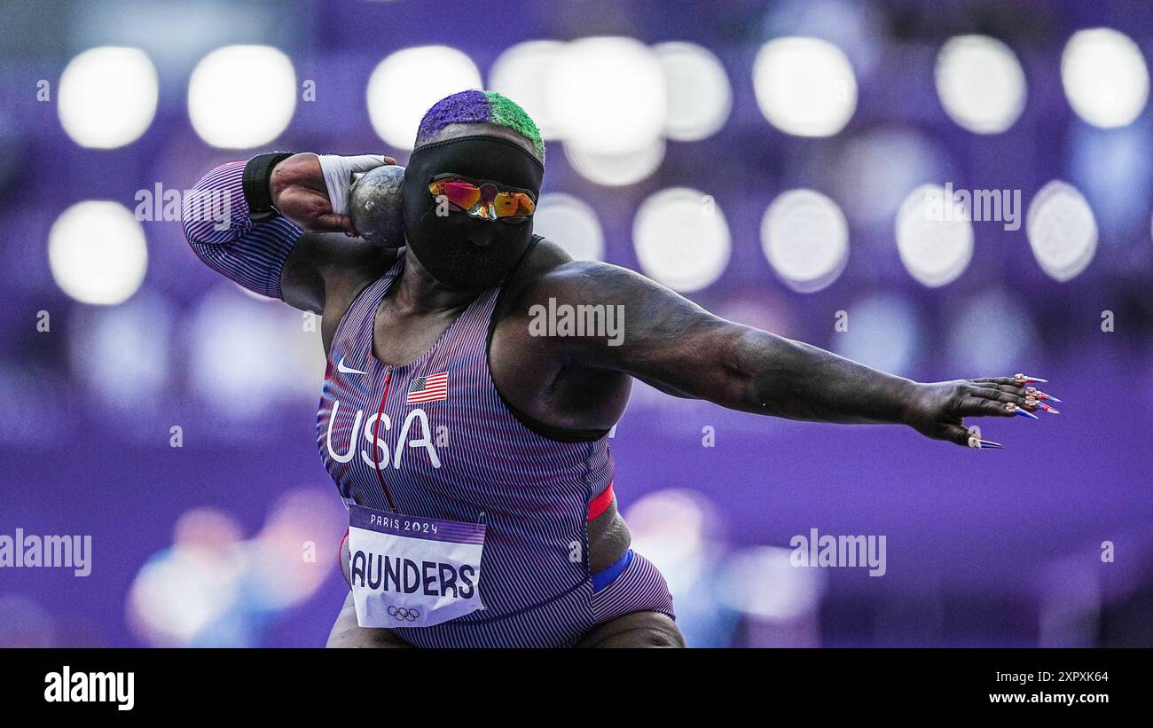 Raven saunders paris 2024 hi-res stock photography and images - Alamy