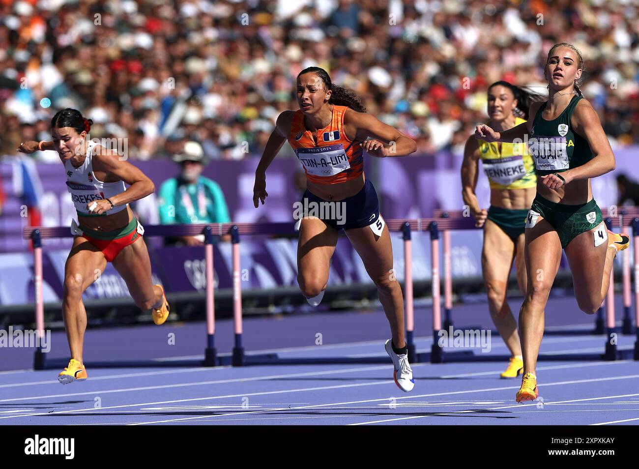 Paris, France. 8th Aug, 2024. Maayke Tjin-A-Lim (2nd L) of the ...