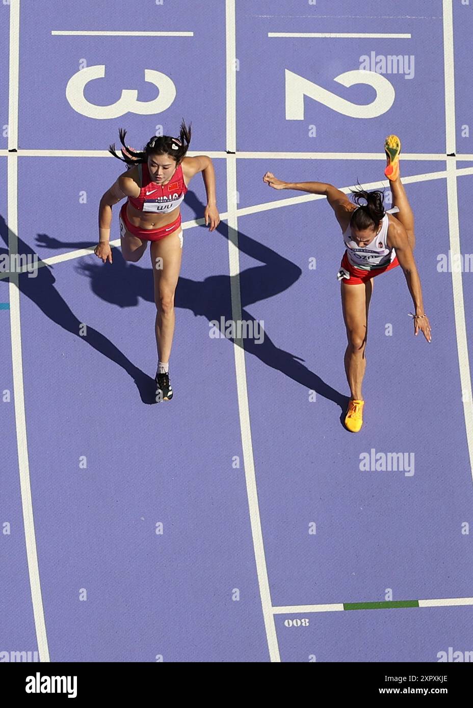 Paris, France. 8th Aug, 2024. Wu Yanni (L) of China competes during the ...