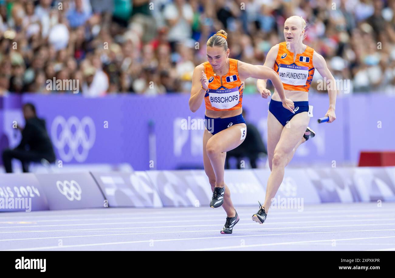 PARIS - Minke Bisschops and Marije van Hunenstijn in action at the ...