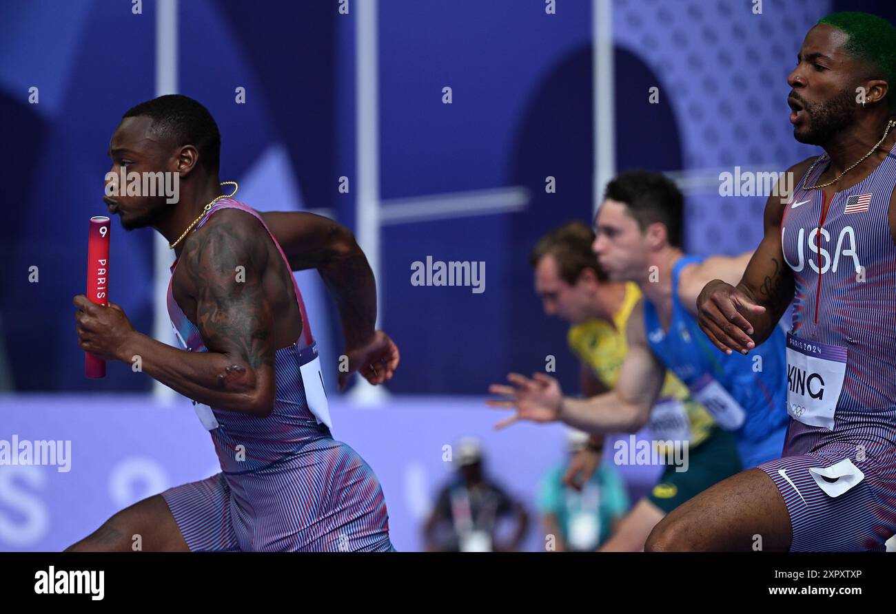 Paris, France. 8th Aug, 2024. Courtney Lindsey (L) and Kyree King of ...