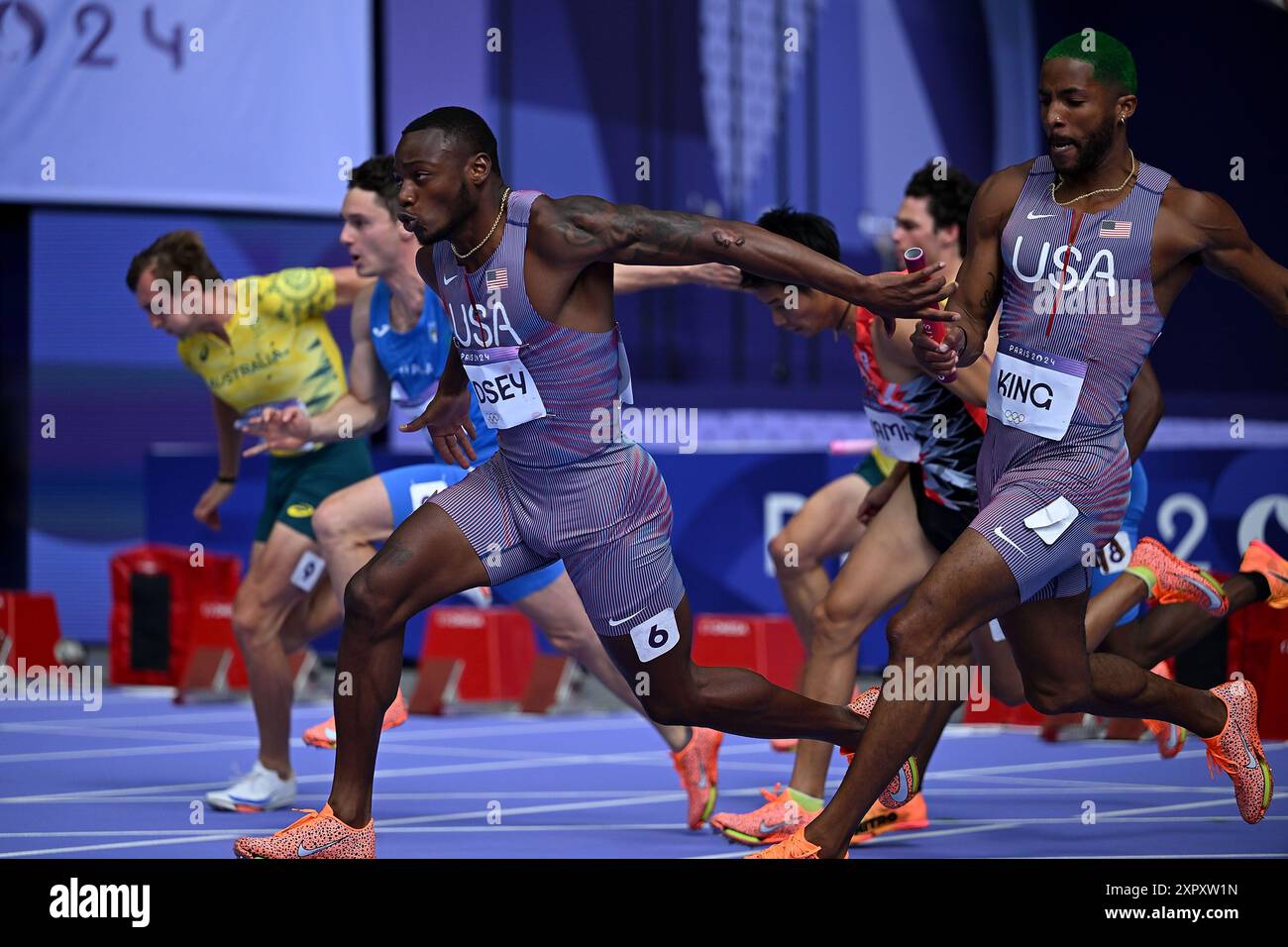 Paris, France. 8th Aug, 2024. Courtney Lindsey (front L) and Kyree King ...