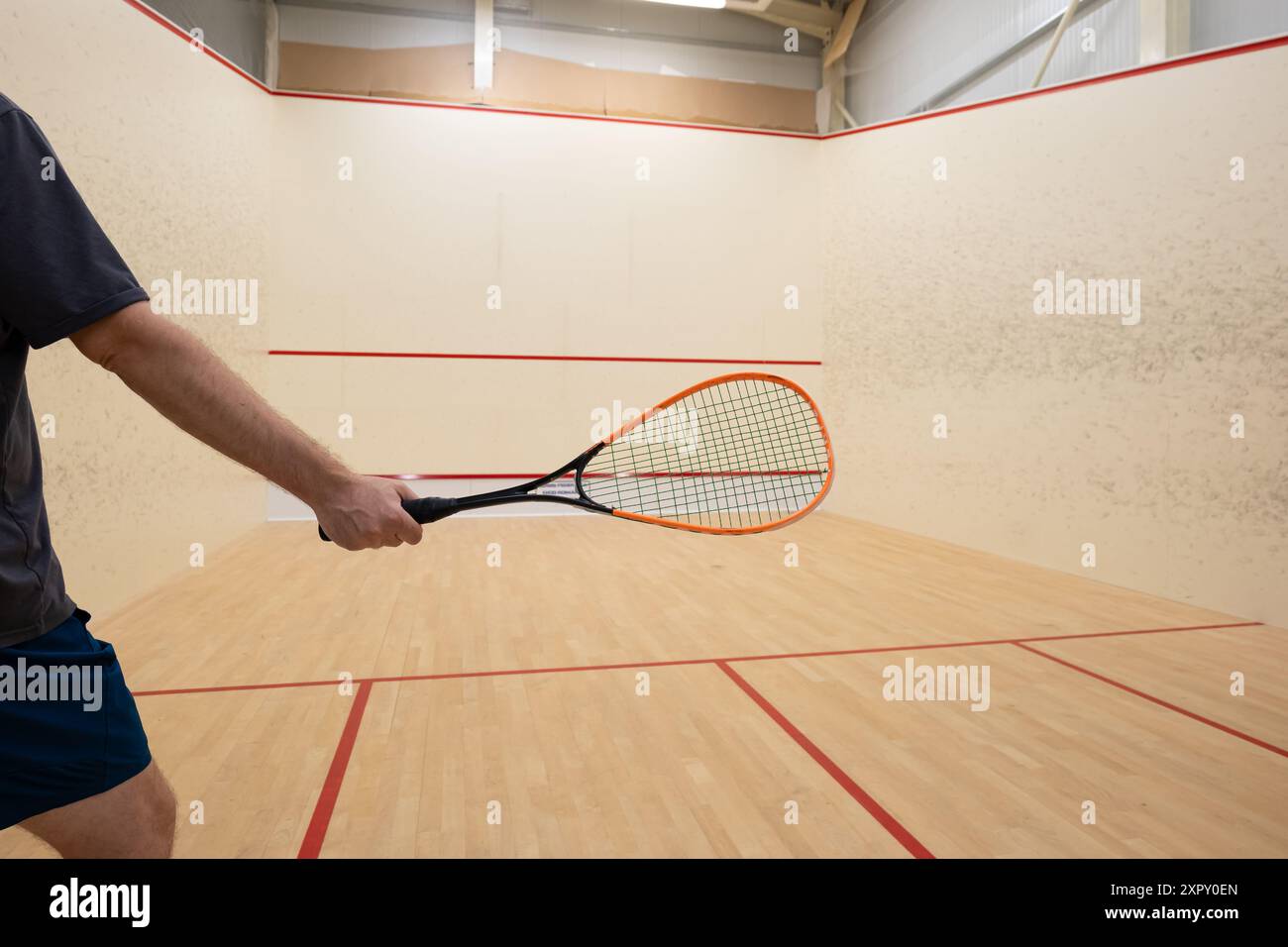 Indoor squash courts hi-res stock photography and images - Alamy