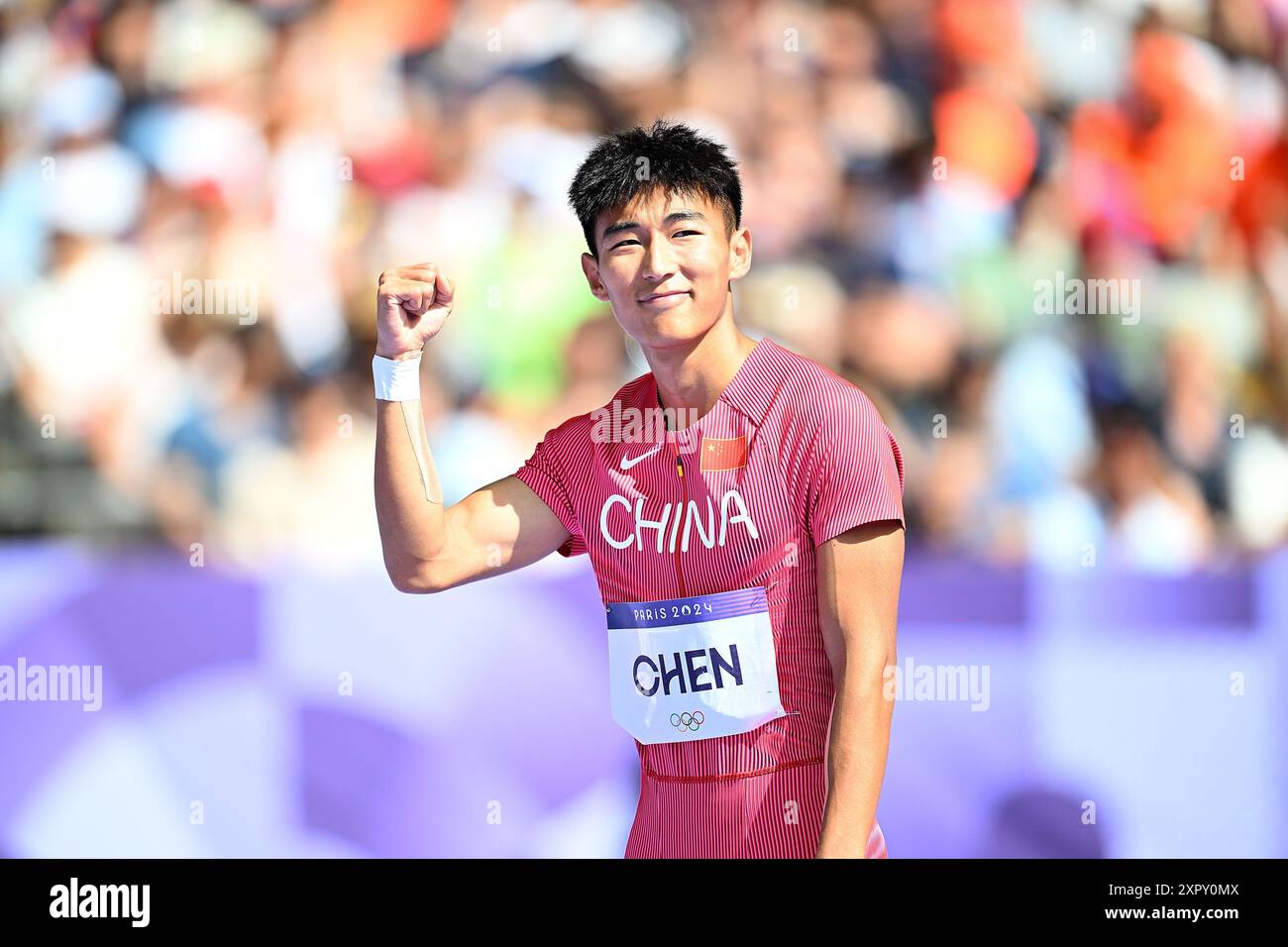 Paris, France. 8th Aug, 2024. Chen Jiapeng of team China reacts before the men's 4X100m relay ...