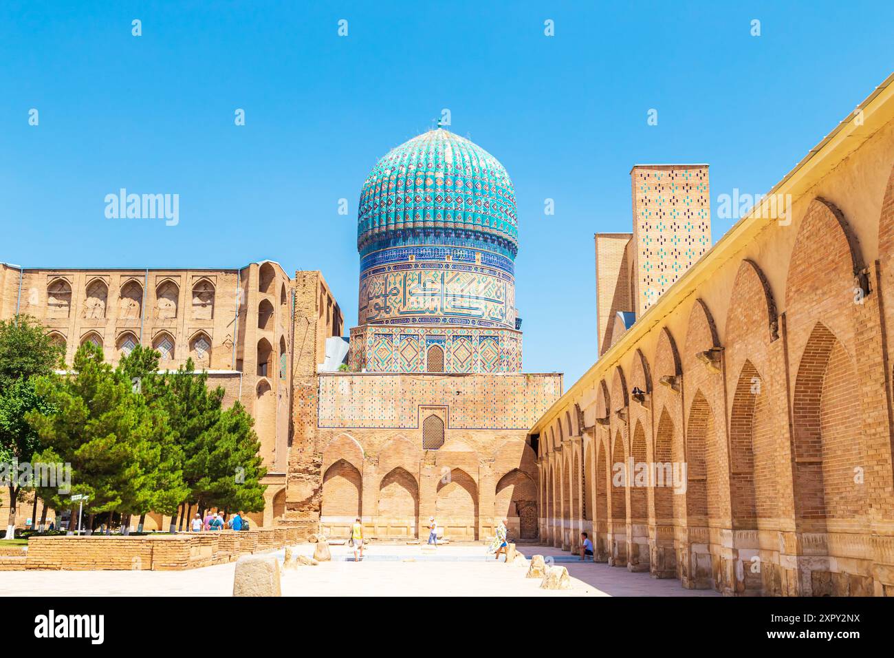 Great Mosque of Bibi-Khanum (Bibi-Khanym), courtyard. Samarkand ...