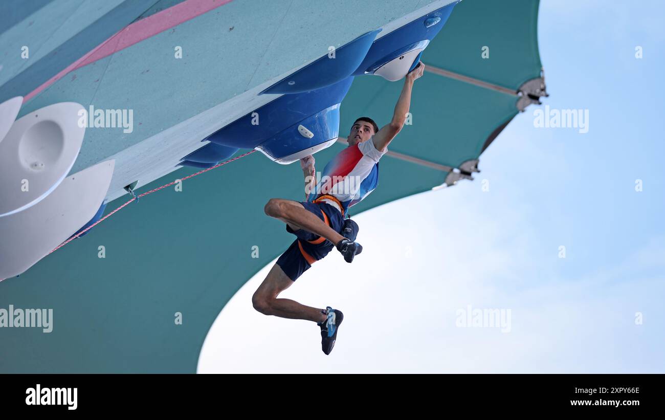 PARIS, FRANCE - AUGUST 07: Paul Jenft of of Team France competes during ...