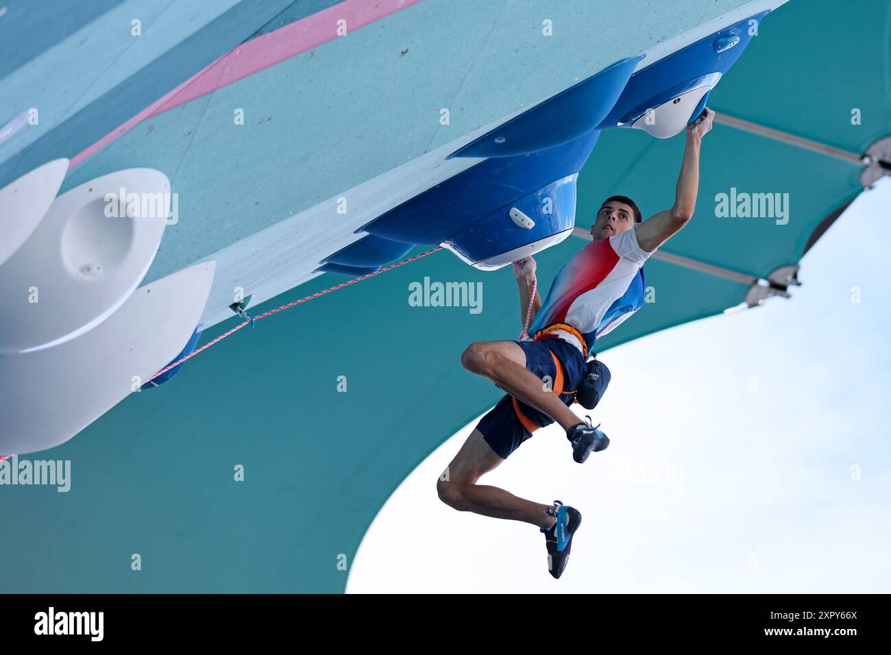 PARIS, FRANCE - AUGUST 07: Paul Jenft of of Team France competes during ...