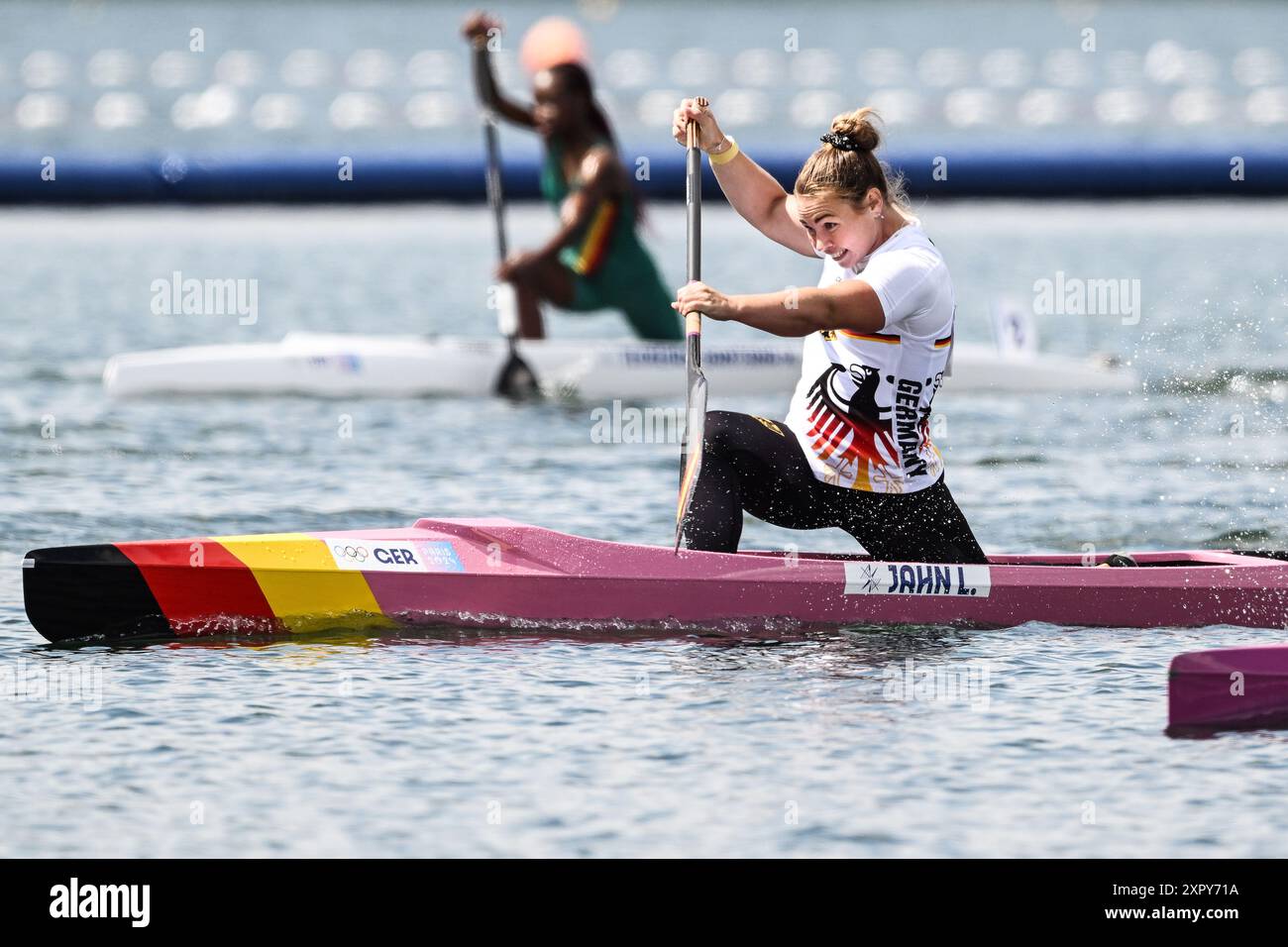 08 August 2024, France, Vaires-Sur-Marne: Olympics, Paris 2024, canoe ...
