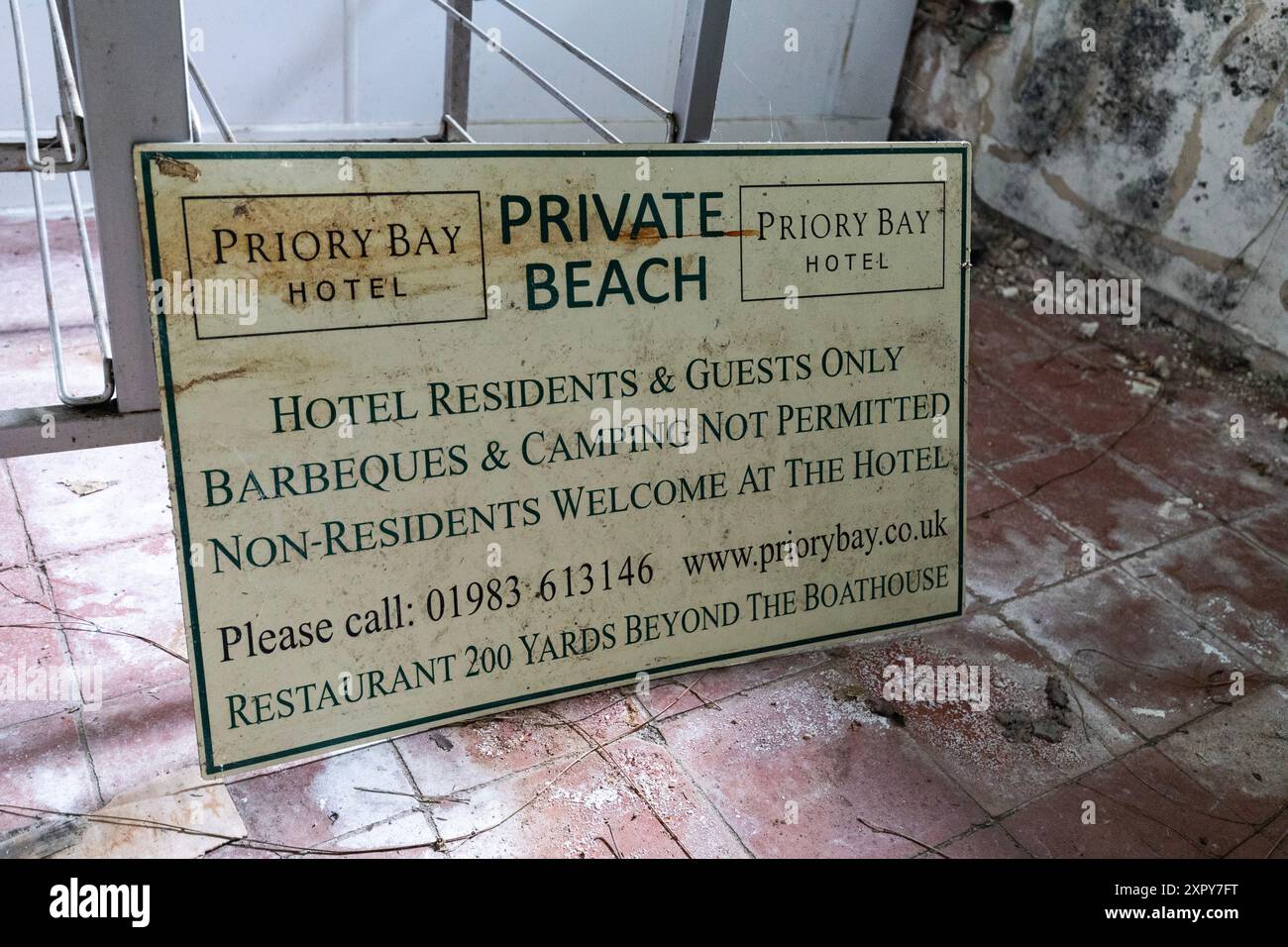 Priory Bay Hotel, Isle of Wight. Private beach sign Stock Photo - Alamy
