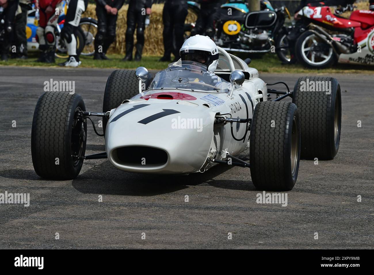 Yuki Tsunoda, Honda RA272, Utilising the materials and technologies ...