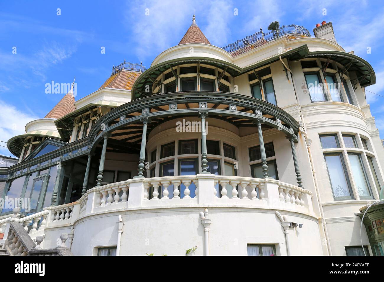 Russell-Cotes Art Gallery & Museum, East Cliff Promenade, Bournemouth ...