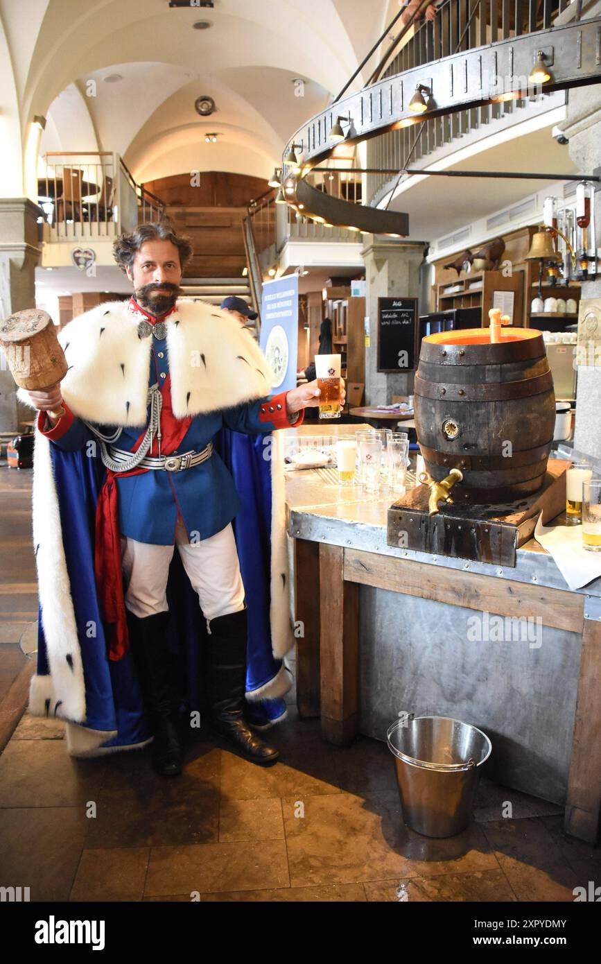 Josef Daser Koenig Ludwig II-Darsteller MuMuenchen 08.08.2024 ...