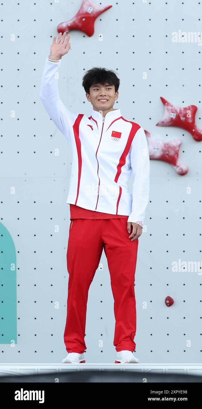 Le Bourget, France. 8th Aug, 2024. Silver medalist Wu Peng of China ...