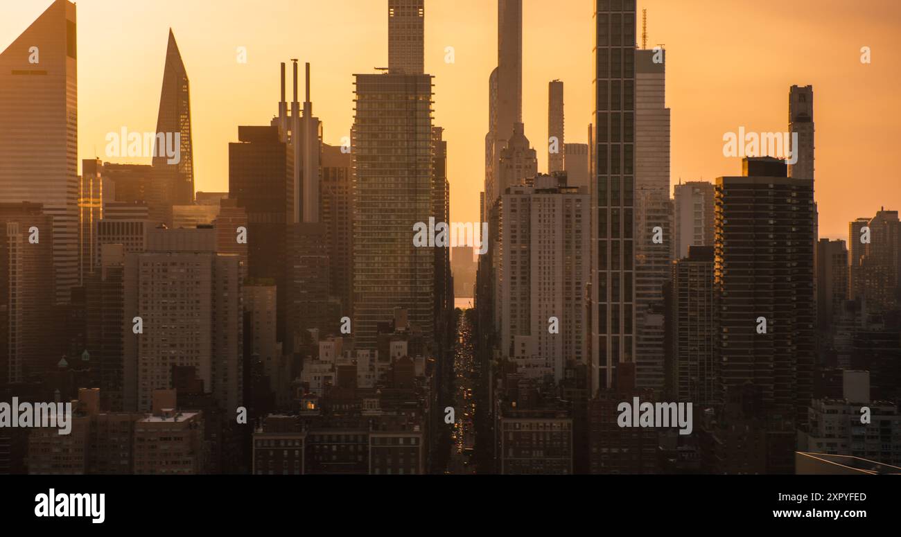 Manhattan aerial grid hi-res stock photography and images - Alamy