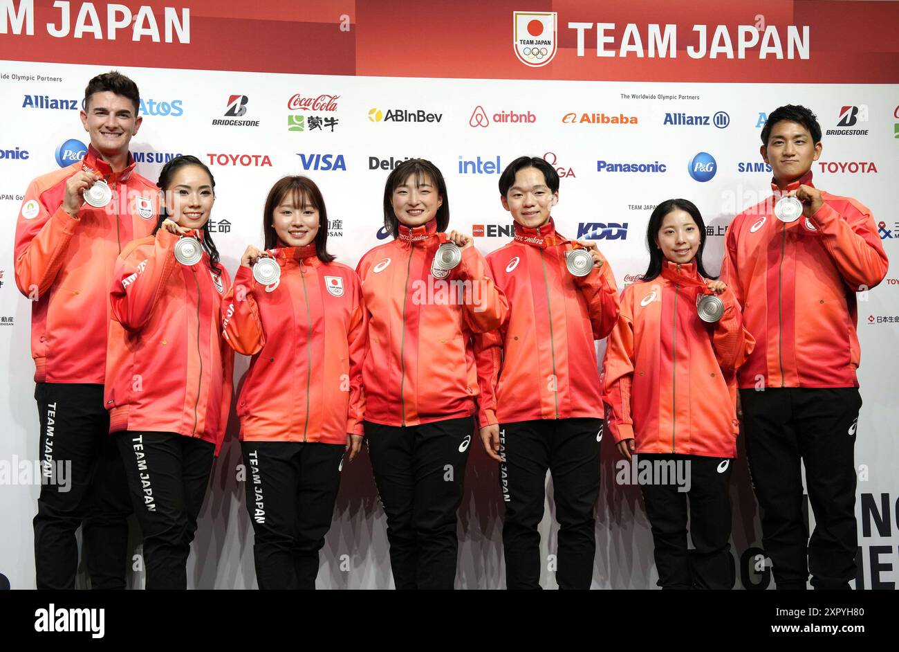 Japanese figure skaters (from L) Takeru Komatsubara, Misato Komatsubara ...